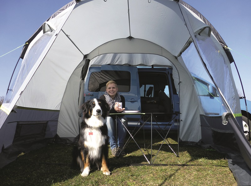 Camping mit Hunden | Blog | Reimo Shop